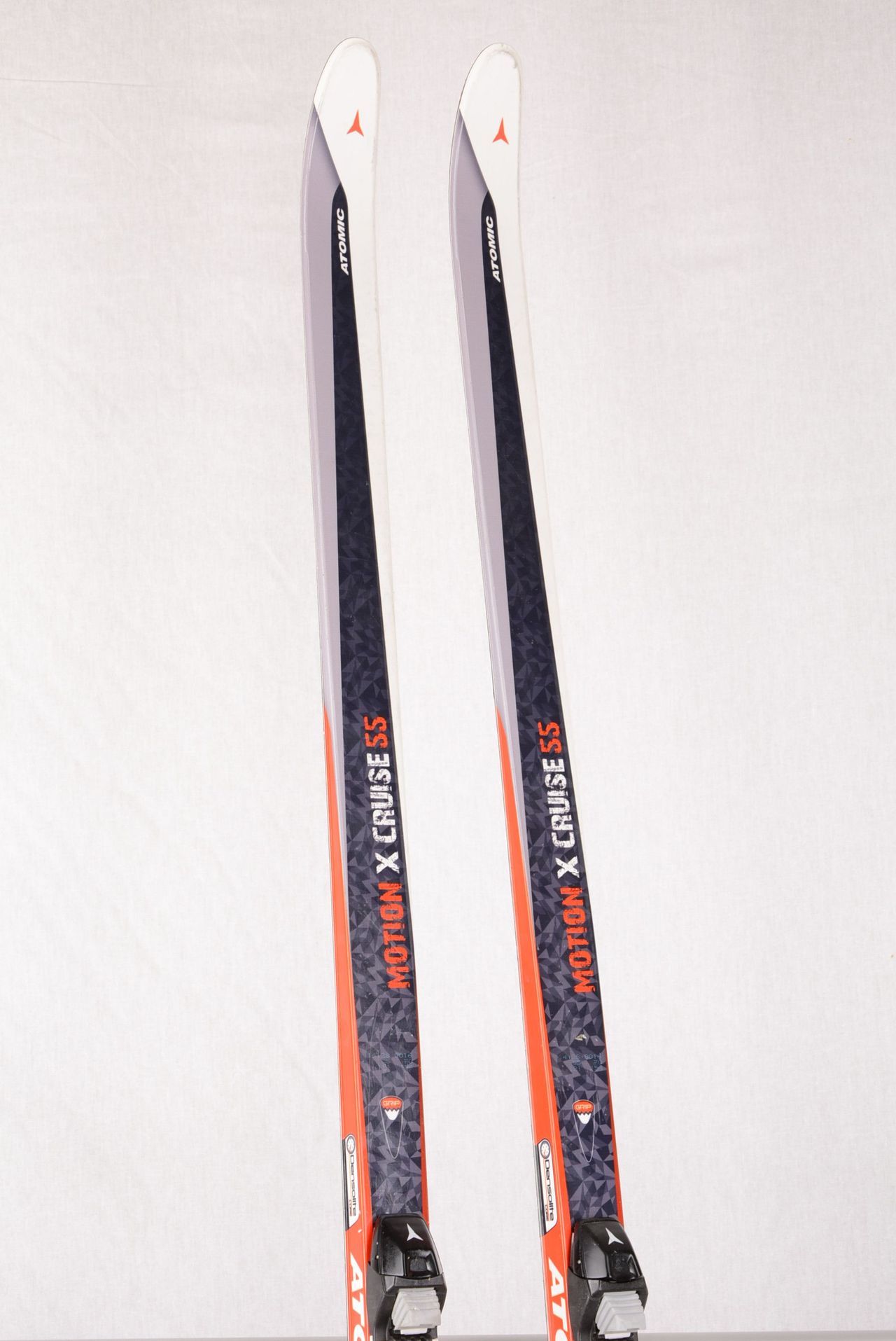 Atomic Fond Motion Xcruise 55 | Campsider