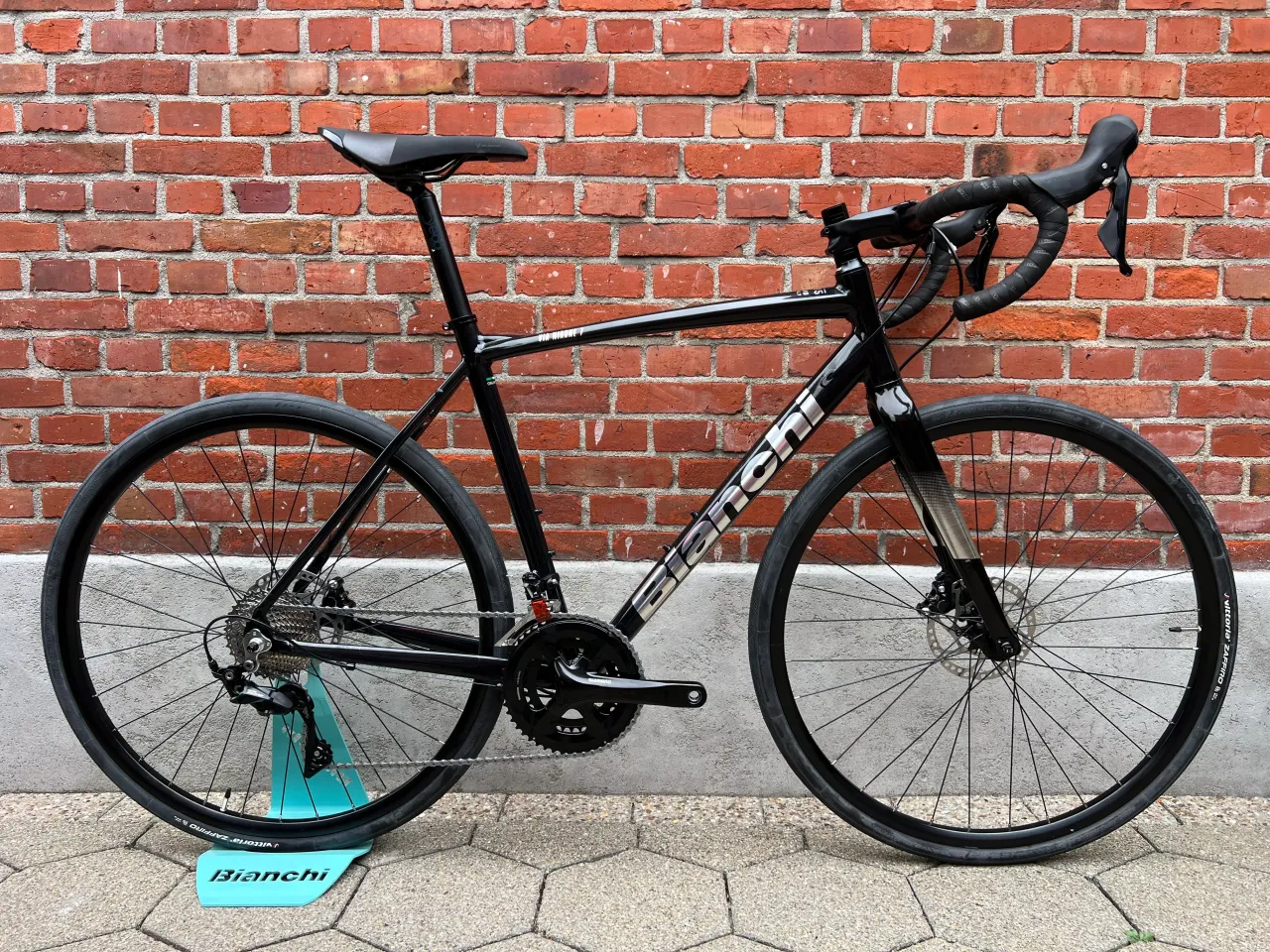 Vélo de route Bianchi Via Nirone 7 Disc Milano 1885 | Campsider