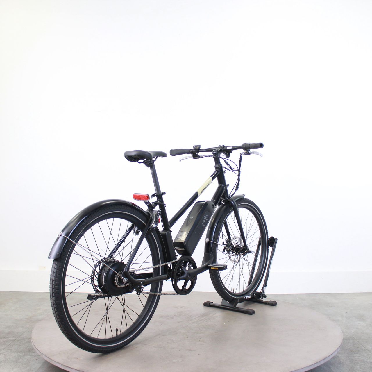 VTC électriques Rad Power Bikes Radmission 1 | Campsider