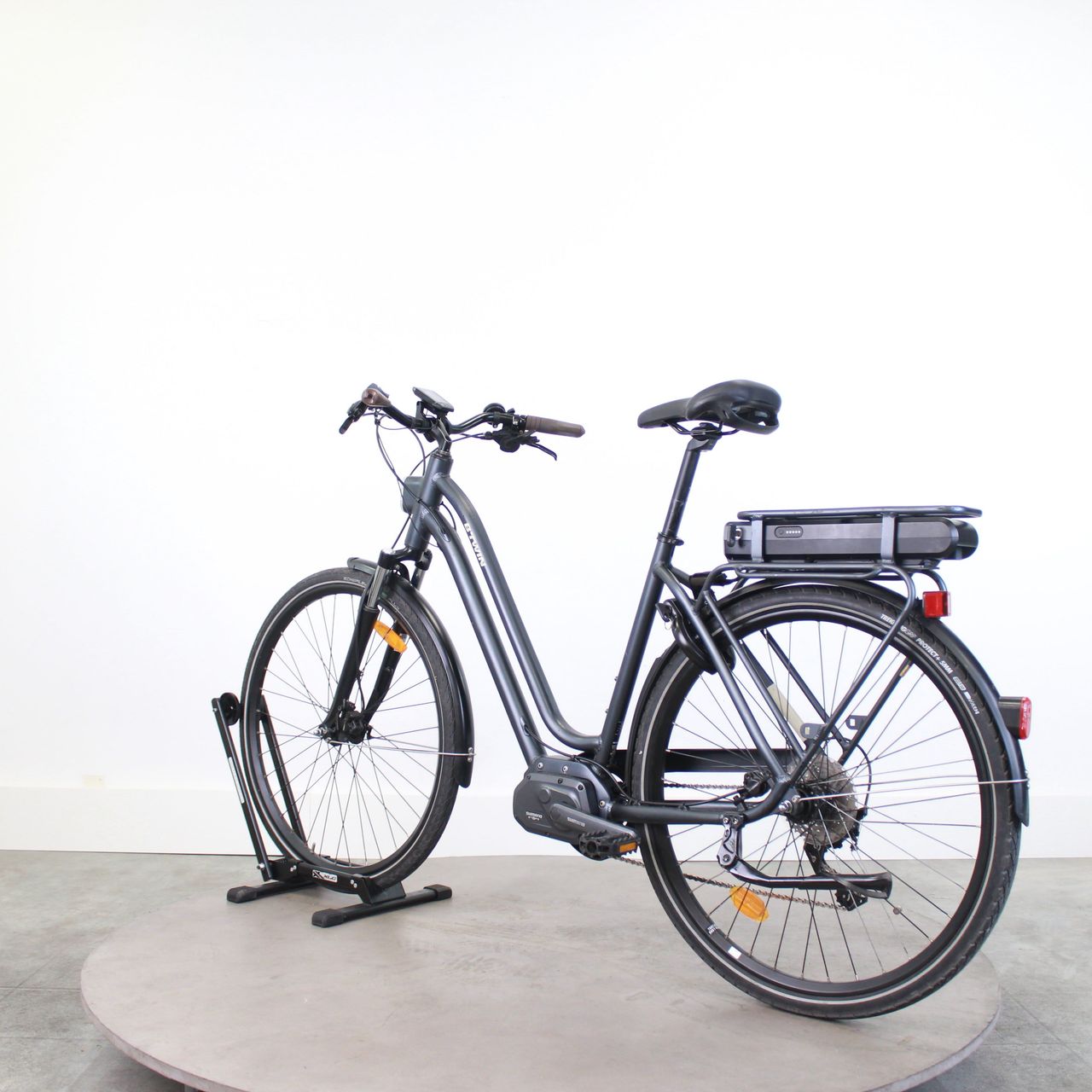 Vélo de ville électrique Btwin Elops 940e | Campsider