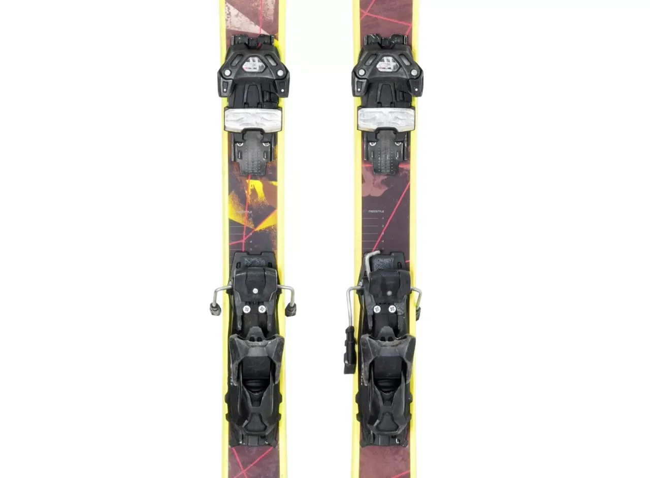 Skis alpins Head Frame Wall | Campsider