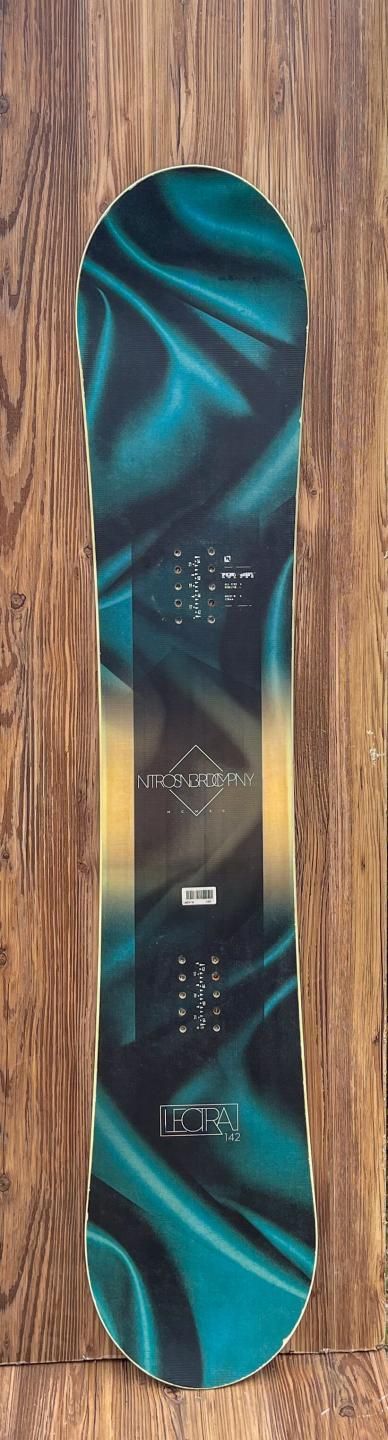 Snowboard Nitro Lectra | Campsider