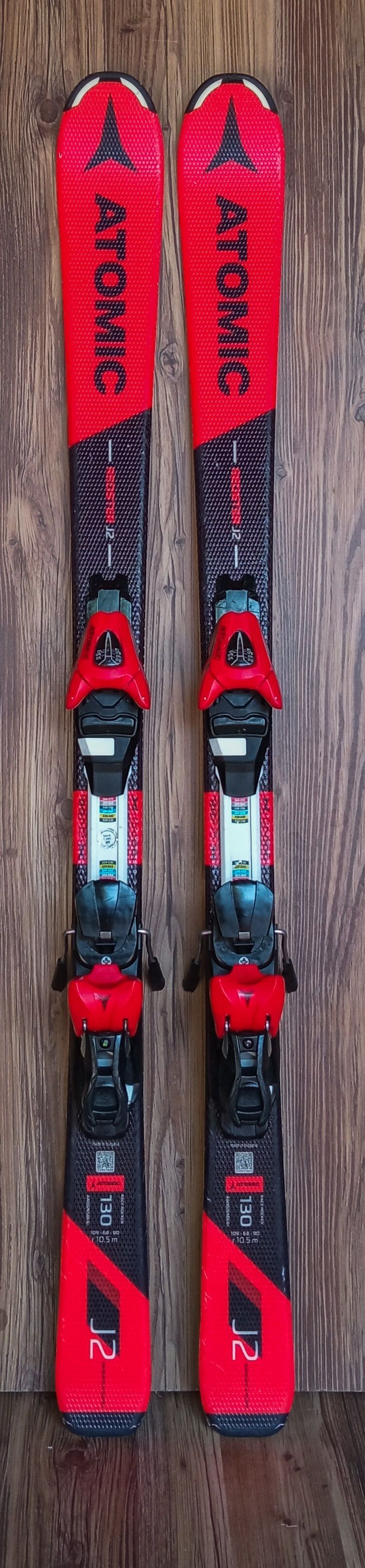 Skis alpins Atomic Redster J2 | Campsider