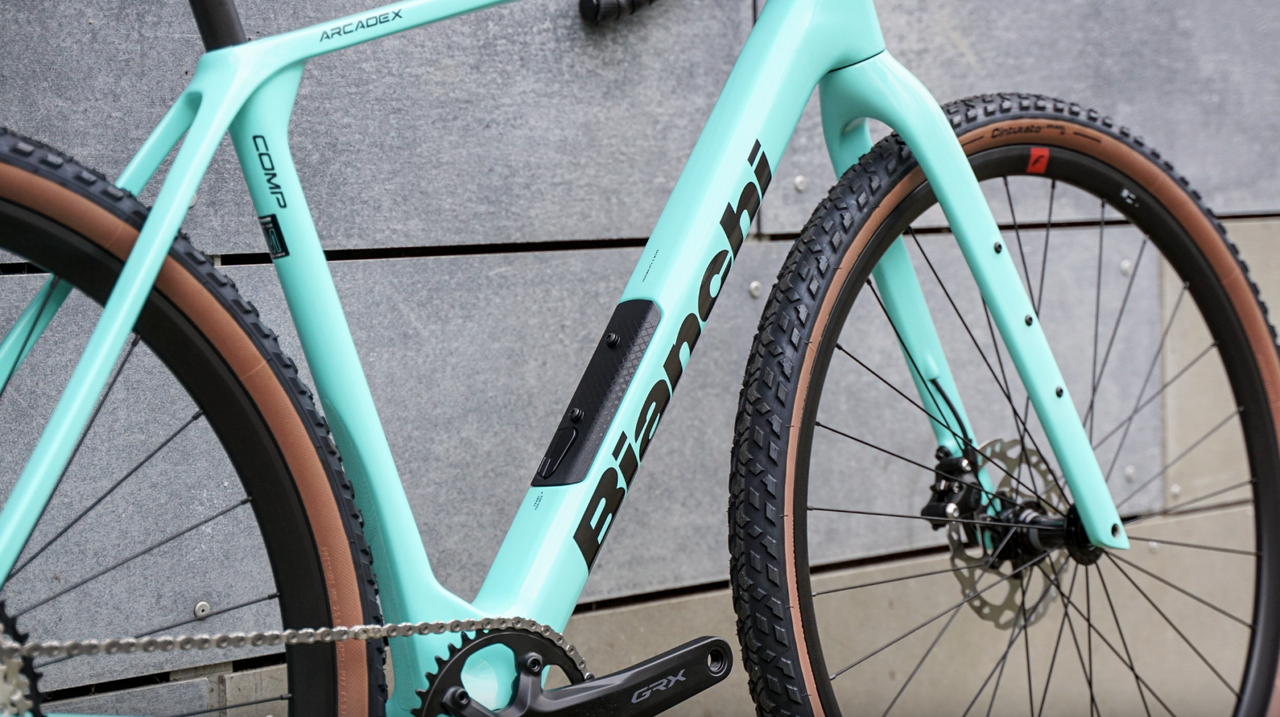 Vélo gravel Bianchi Arcadex Comp Grx 610/822 Gravel | Campsider