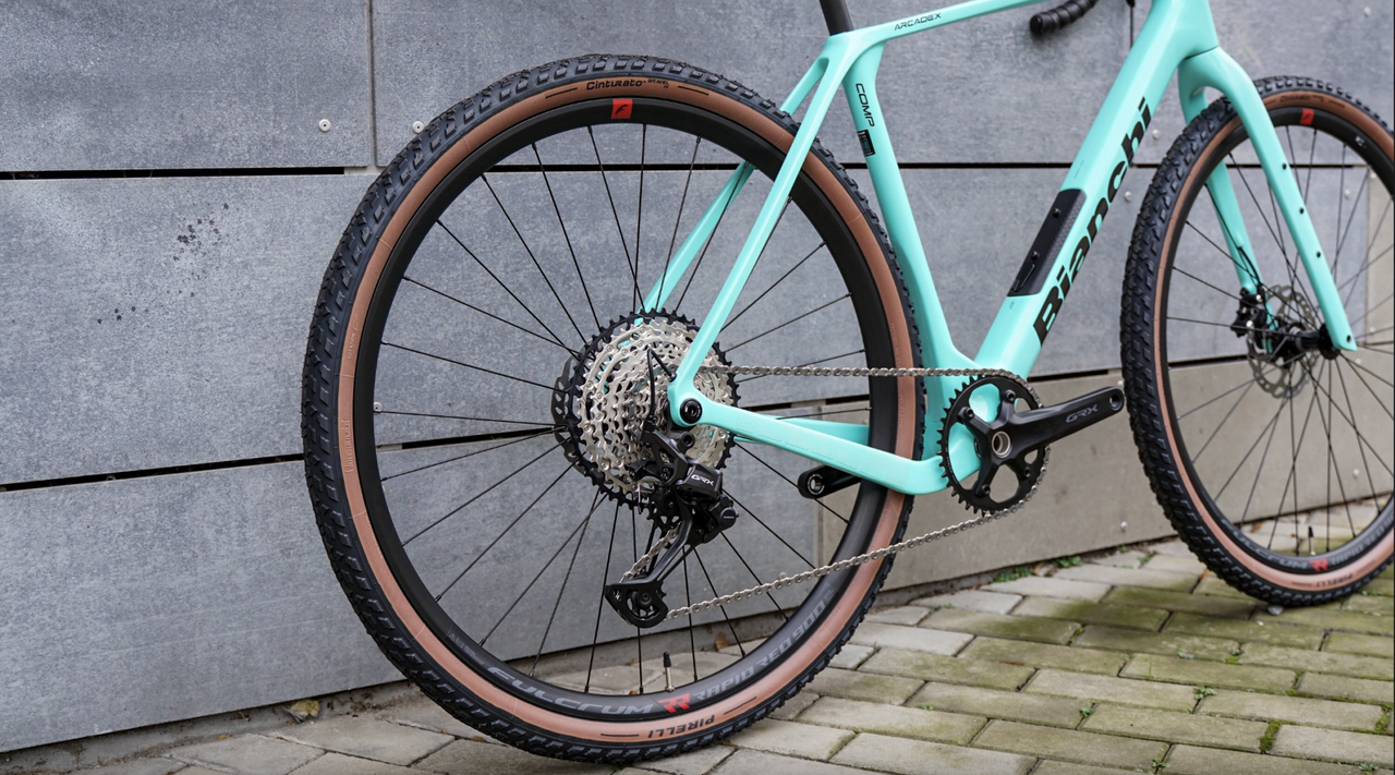 Vélo gravel Bianchi Arcadex Comp Grx 610/822 Gravel | Campsider