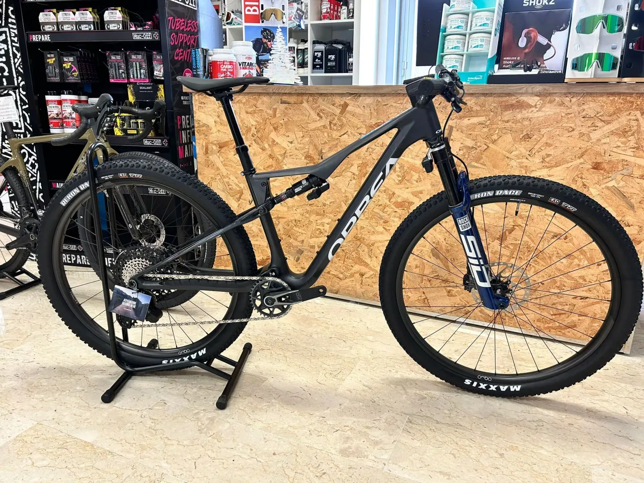 VTT Orbea Orbea Oiz M10 Axs Sram Flight Attendant Sid Ultimate ...