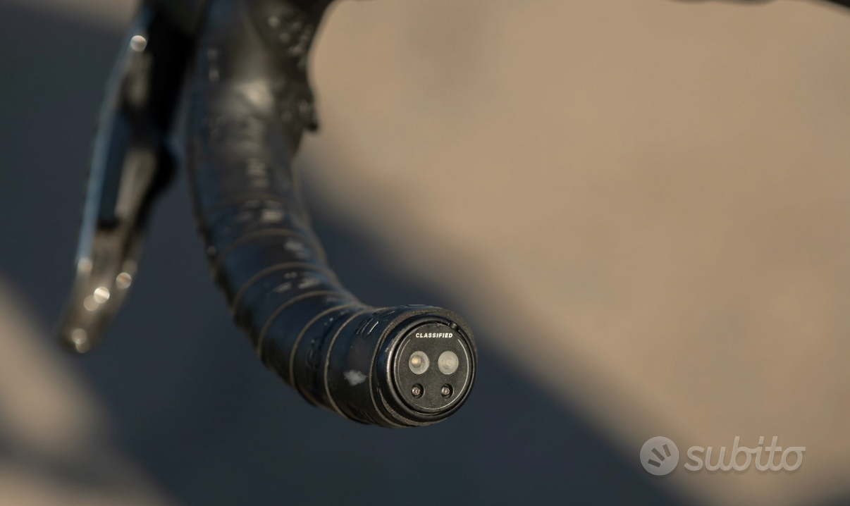 Vélo gravel GT Strada Classified 56 | Campsider