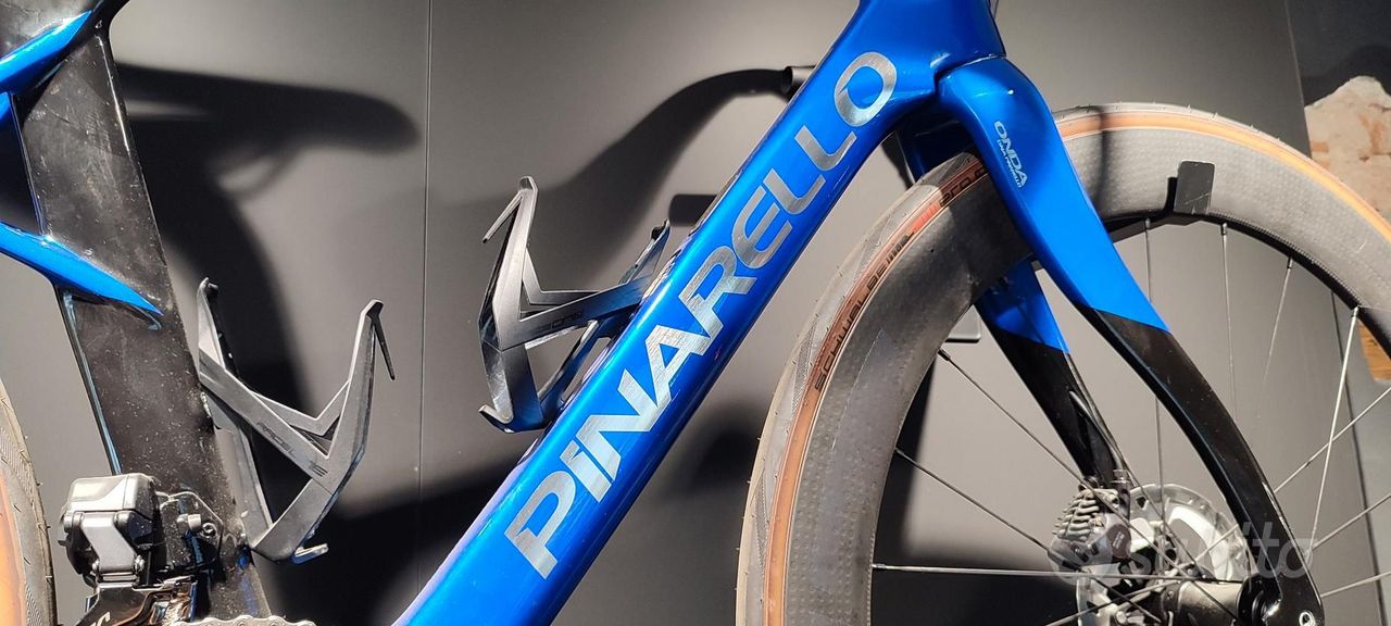 Vélo de route Pinarello Dogma X7 | Campsider