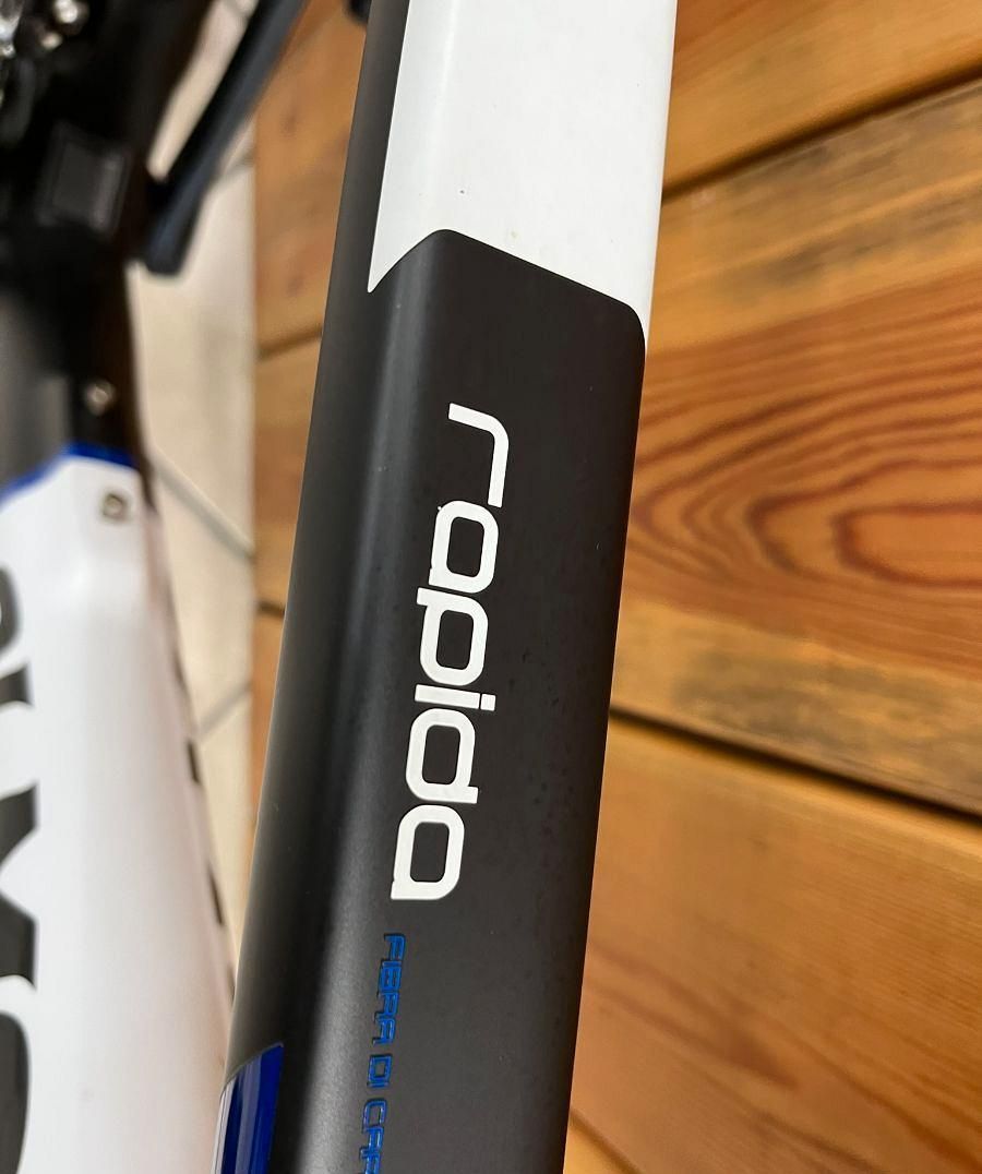 Vélo route électrique Olmo E-gravel Carbon Telaio Nuovo | Campsider