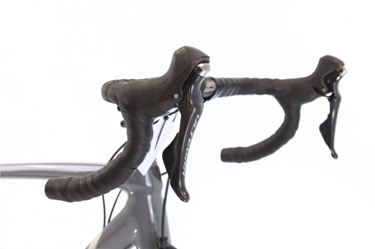 Vélo de route Trek Emonda ALR 6 | Campsider
