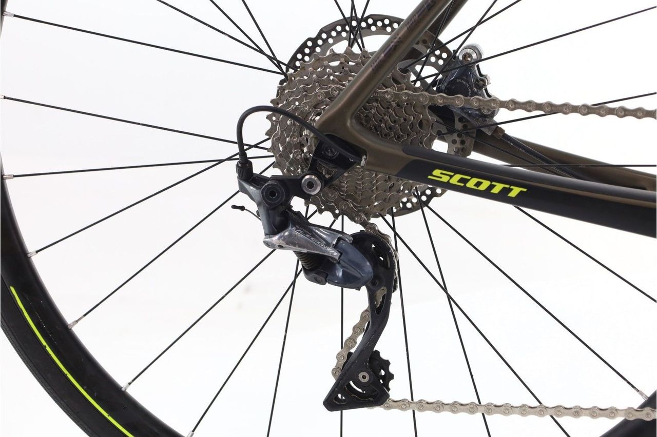 Vélos de route Scott Addict 10 Disc | Campsider