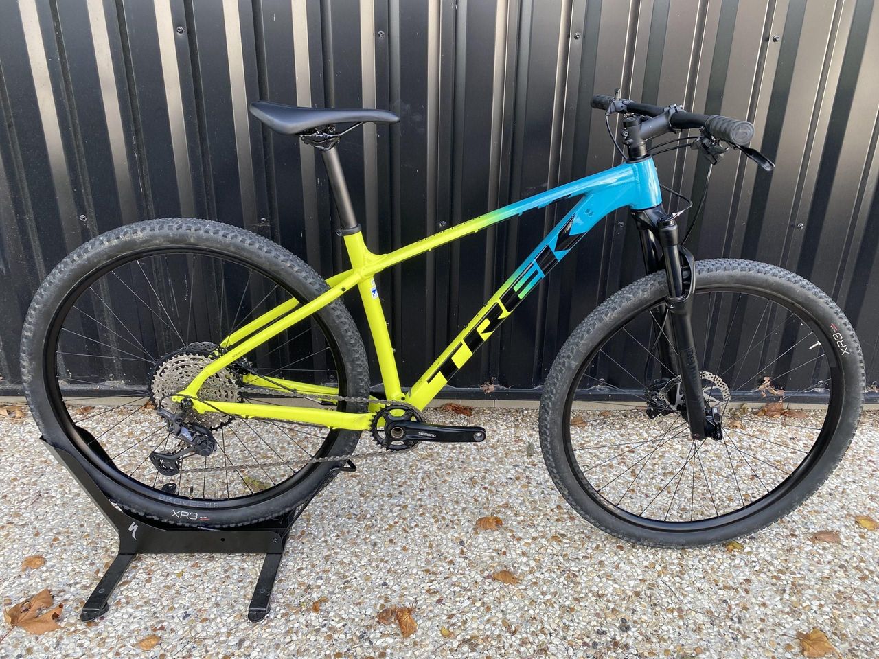 VTT Trek X-caliber 9 | Campsider