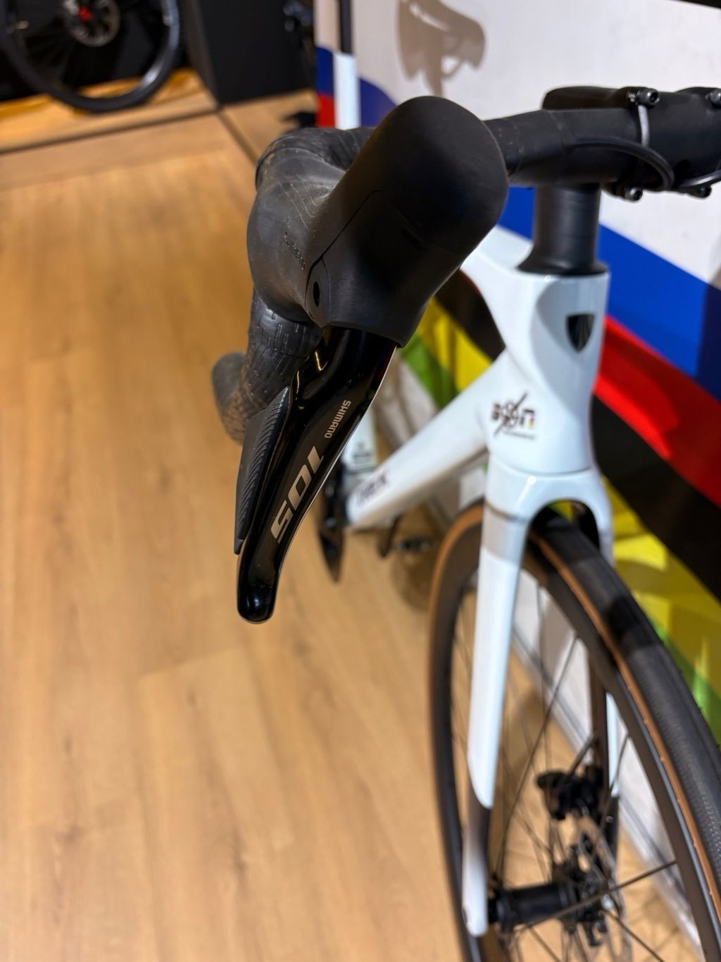 Vélo de route Trek Madone Sl6 Gen 8 | Campsider