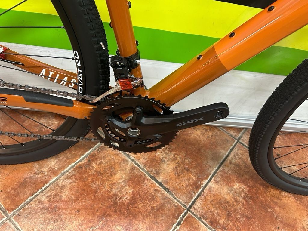 Vélos gravel & voyage Focus Atlas 6.7 | Campsider