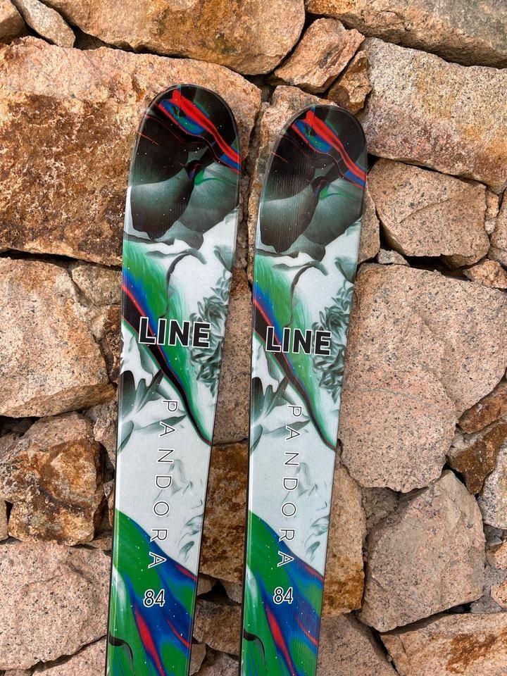 Skis alpins Line Usa Seattle Pandora 84 | Campsider