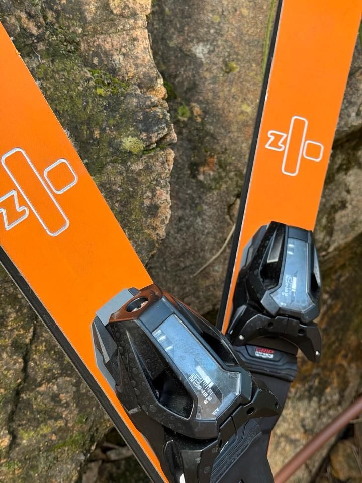 Skis alpins Zai Disruptor | Campsider