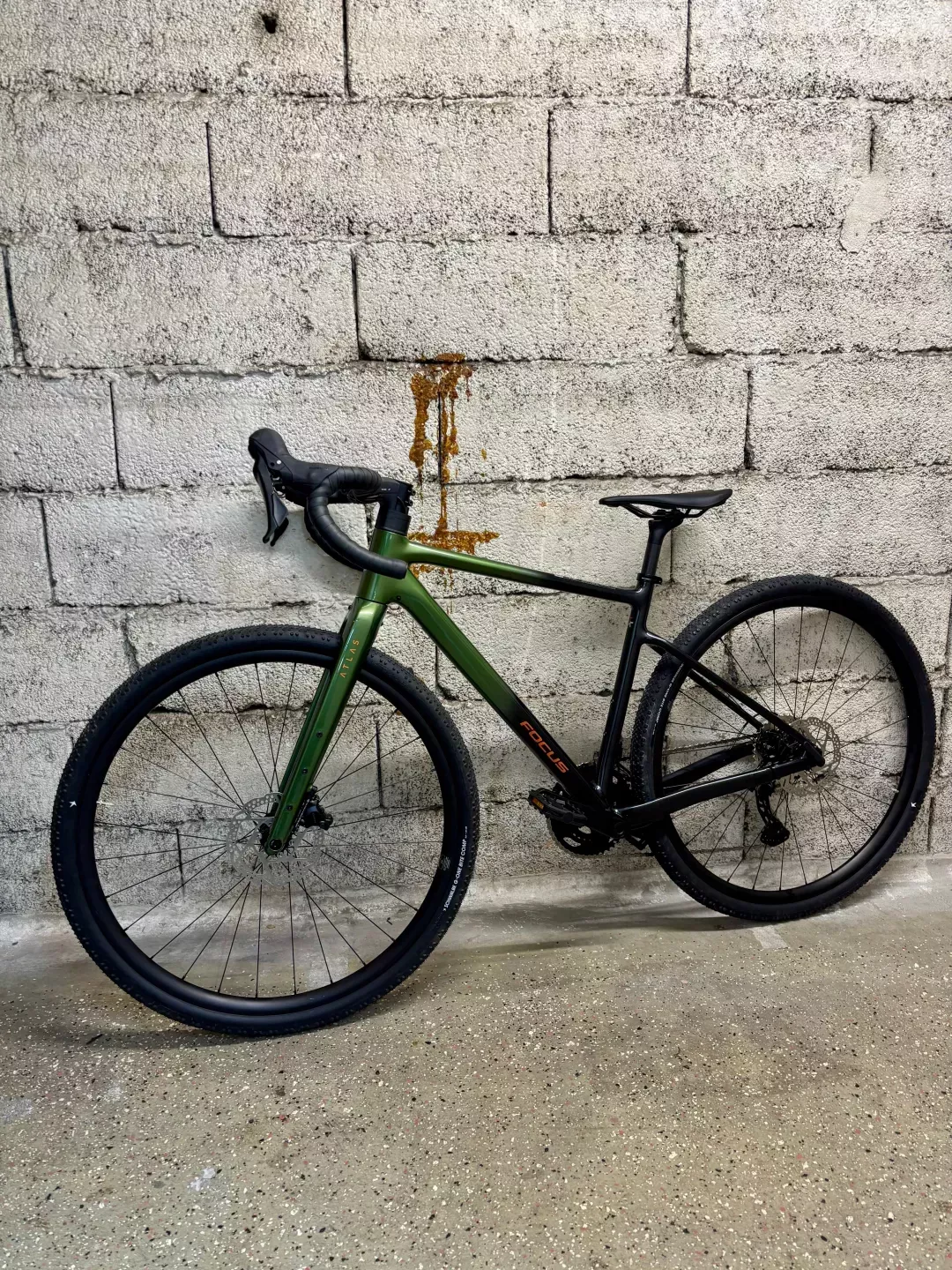 Vélo gravel Focus Atlas 6.9 2026 | Campsider