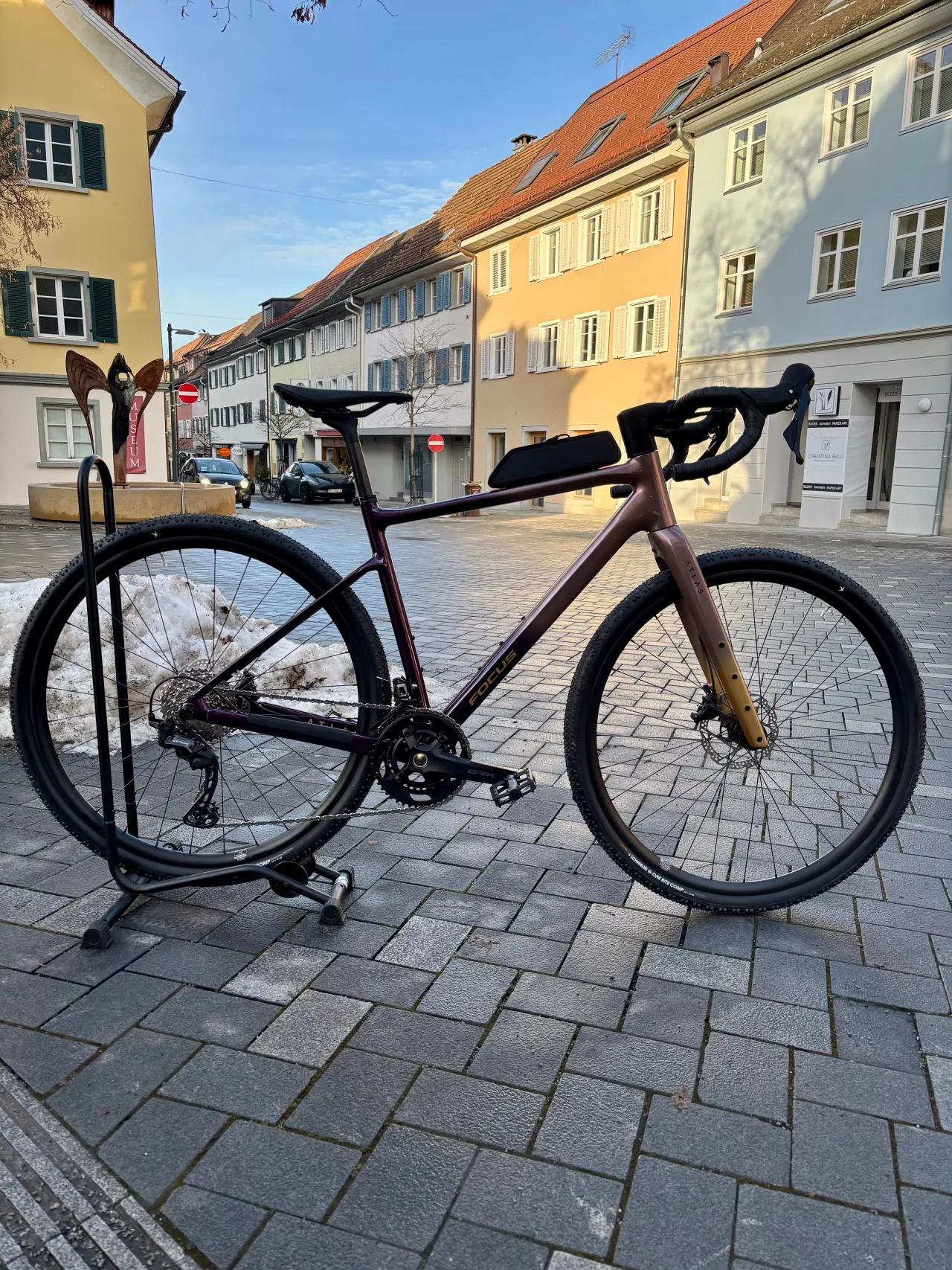 Vélos gravel & voyage Focus Atlas 6.9 | Campsider