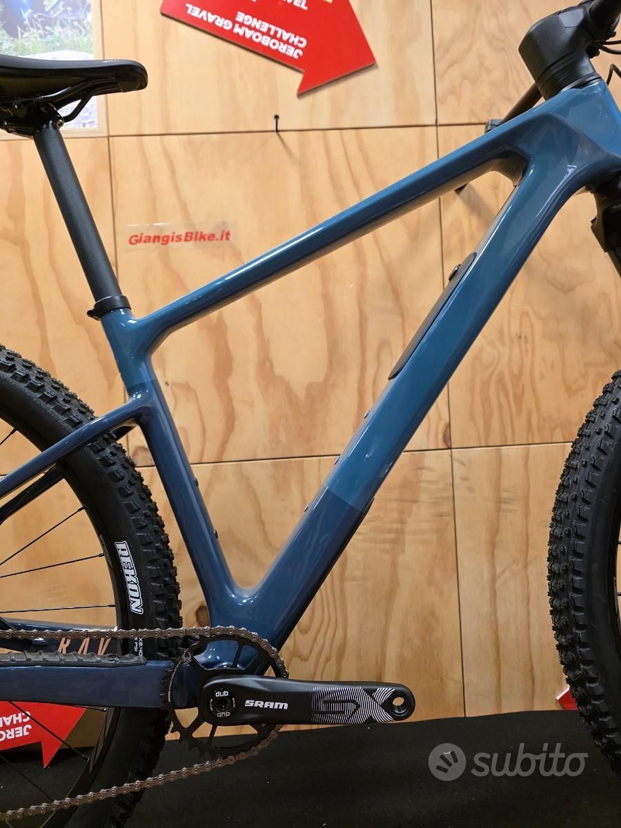 VTT Focus Raven 8.7 E | Campsider
