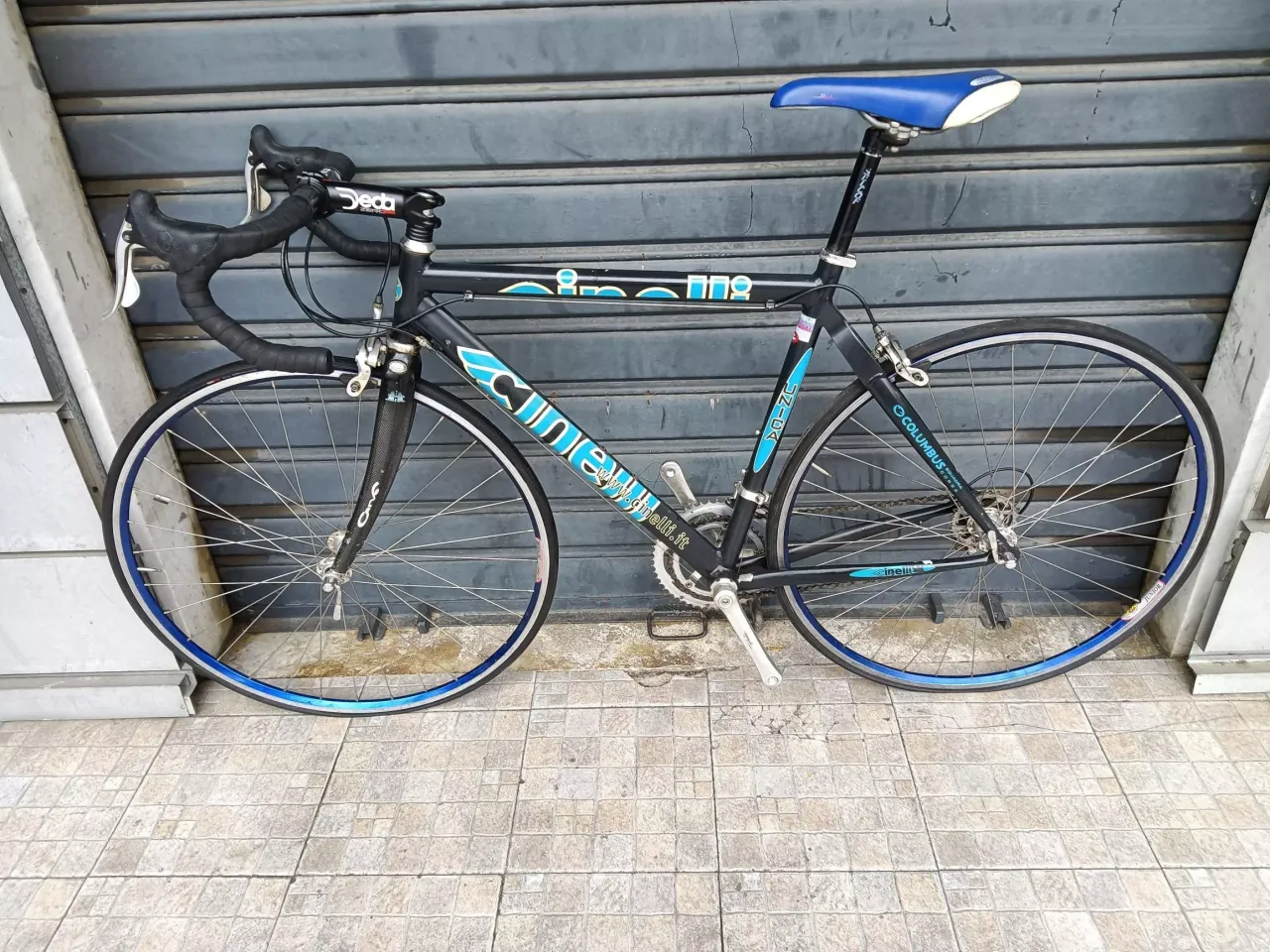 Vélo de route Cinelli Unica | Campsider