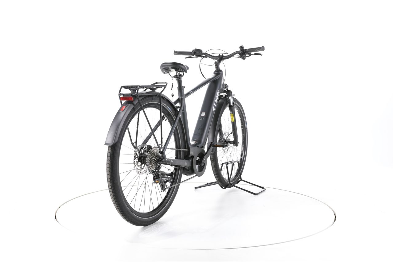 Vélo électrique Cube Touring Hybrid ONE | Campsider