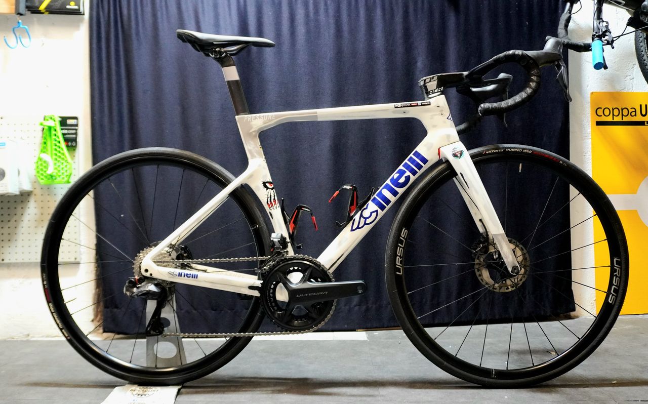 Vélos de route Cinelli Pressure Team Edition | Campsider